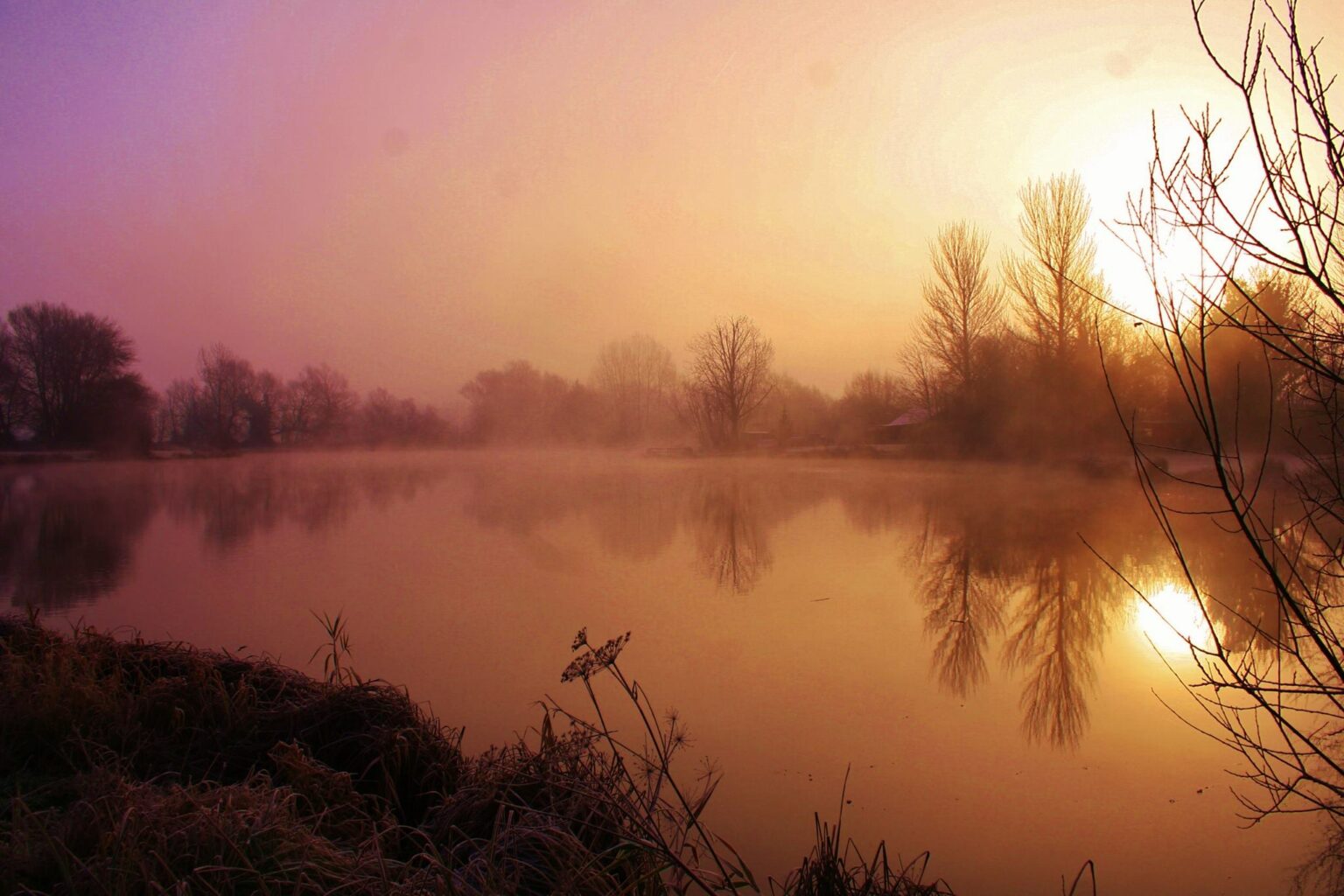 Churn Pool Fishery (Gloucestershire) - Day Ticket Lakes