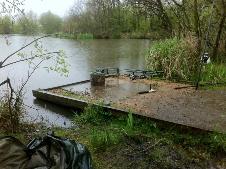 Hindley Square Lodge (Greater Manchester) - Day Ticket Lakes