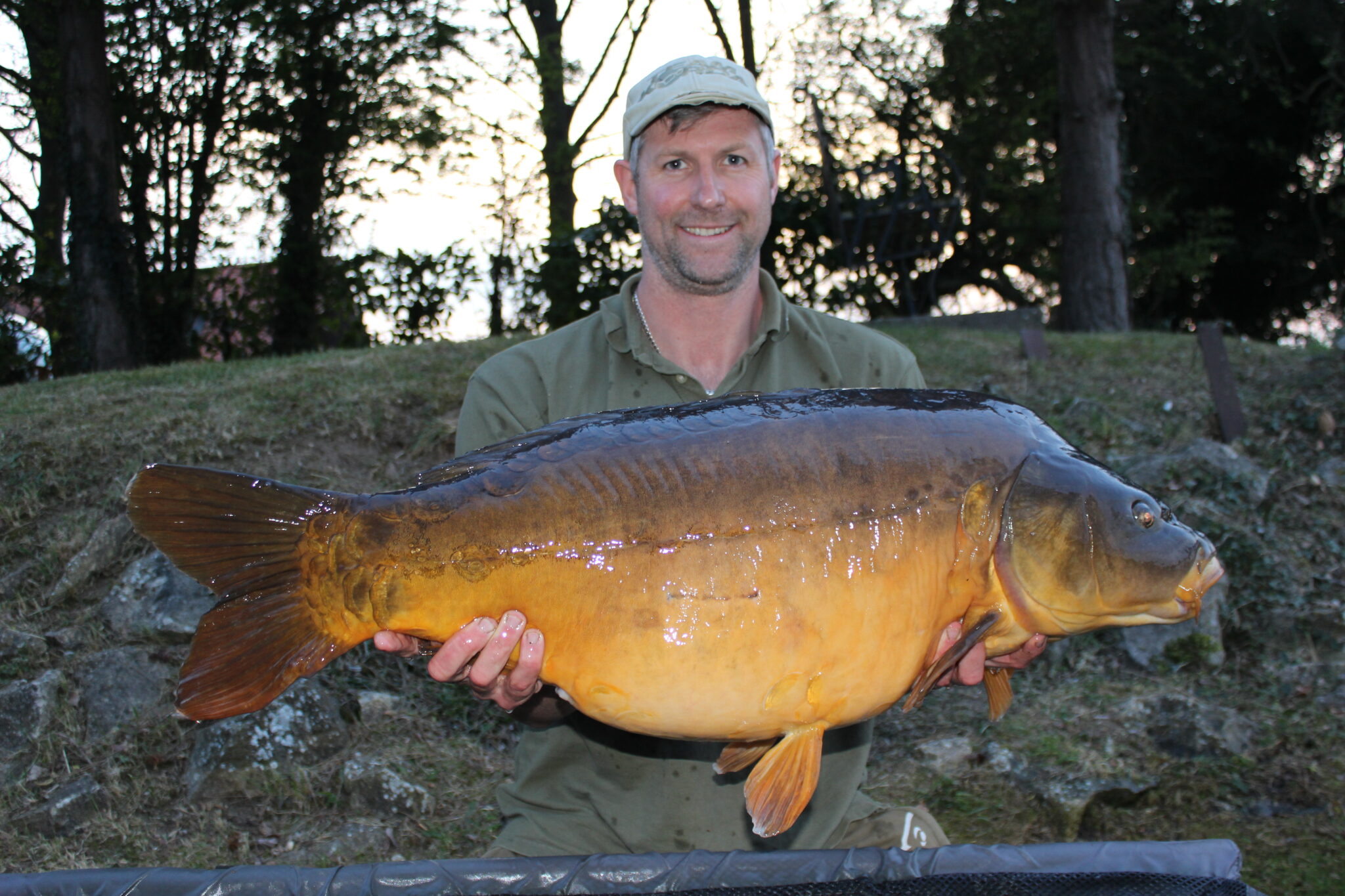 Cromwell Lake (Nottinghamshire) - Day Ticket Lakes