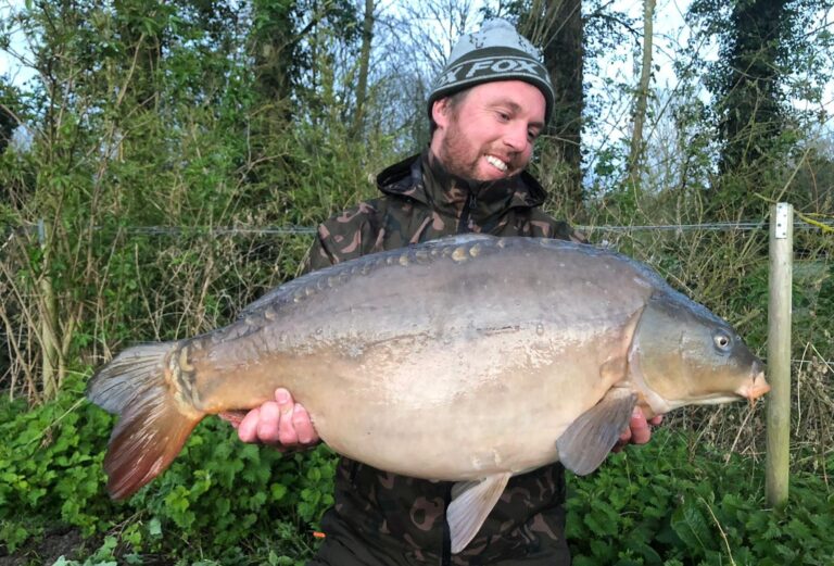 Weybread Carp Fishery (Suffolk) - Day Ticket Lakes